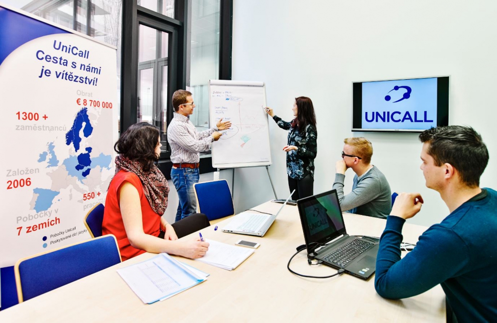 UniCall zve na den otevřených dveří | Společnost | Zprávy | Budějcká ...