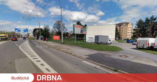 Opraví zastávku na Husově třídě, práce potrvají tři týdny Opraví zastávku na Husově třídě, práce potrvají tři týdny