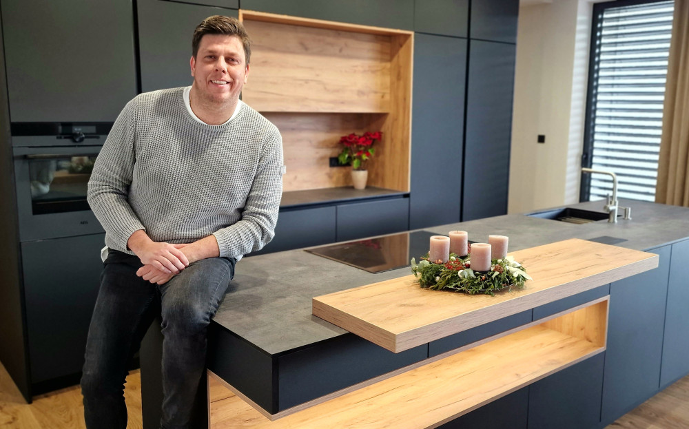 Zákazník musí mít pocit, že je u profesionála. Trendem jsou matné barvy ...