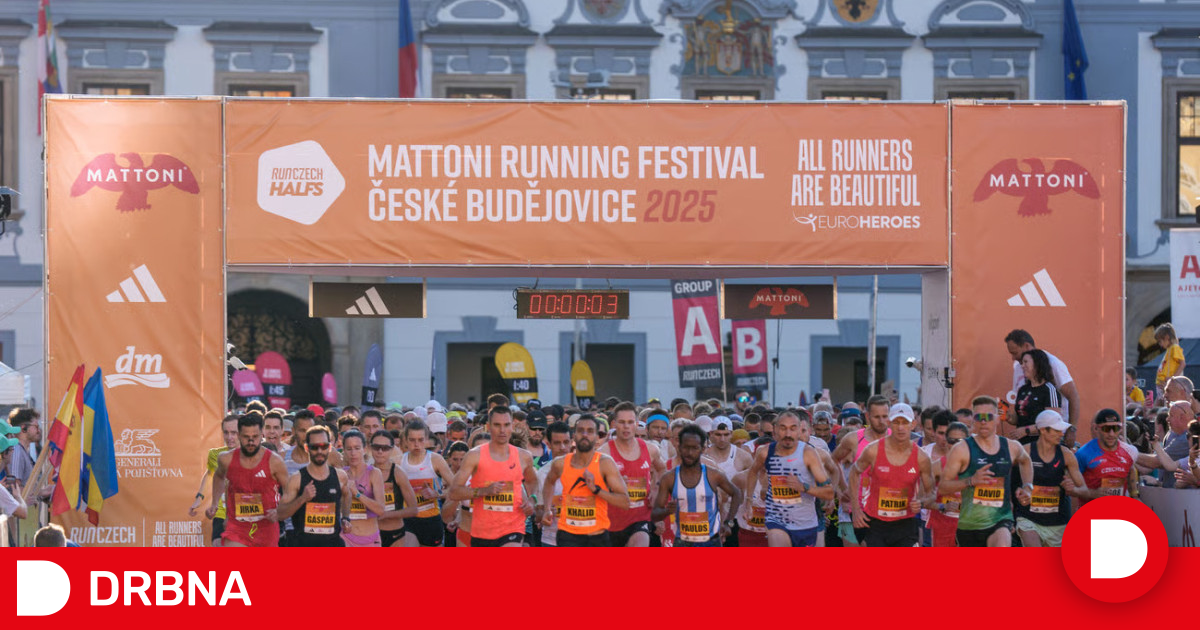 Českobudějovický půlmaraton ovládli Choukoud a Mazurenko. Vebr posunul ...