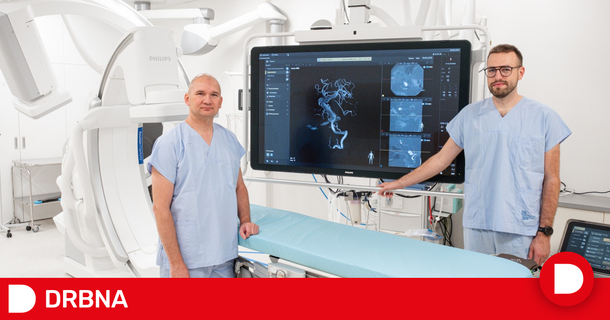 Průlomový zákrok v Budějovicích. Stent zachránil pacienta s výdutí ...