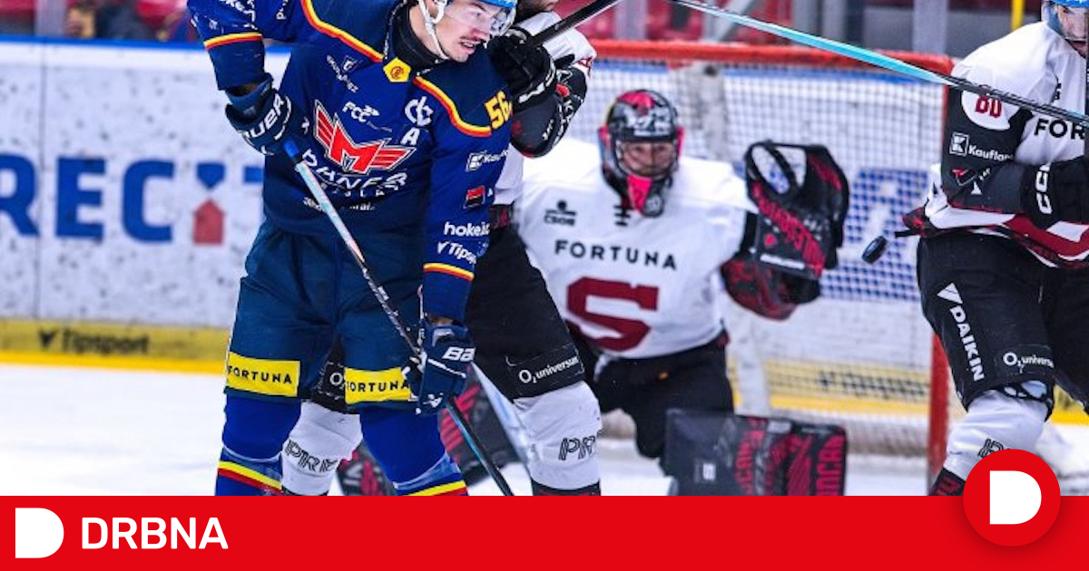 Motor na domácím ledě porazil lídra extraligy